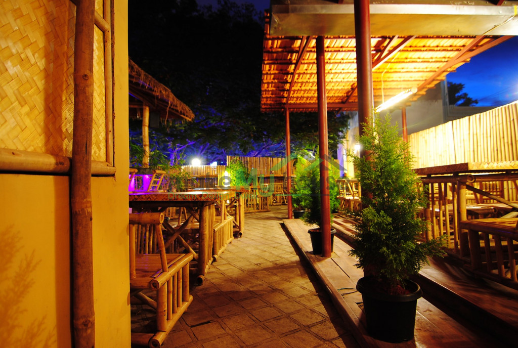 Cafe Design | Best Interior Design Architectural Plan | Hire A Make My ...